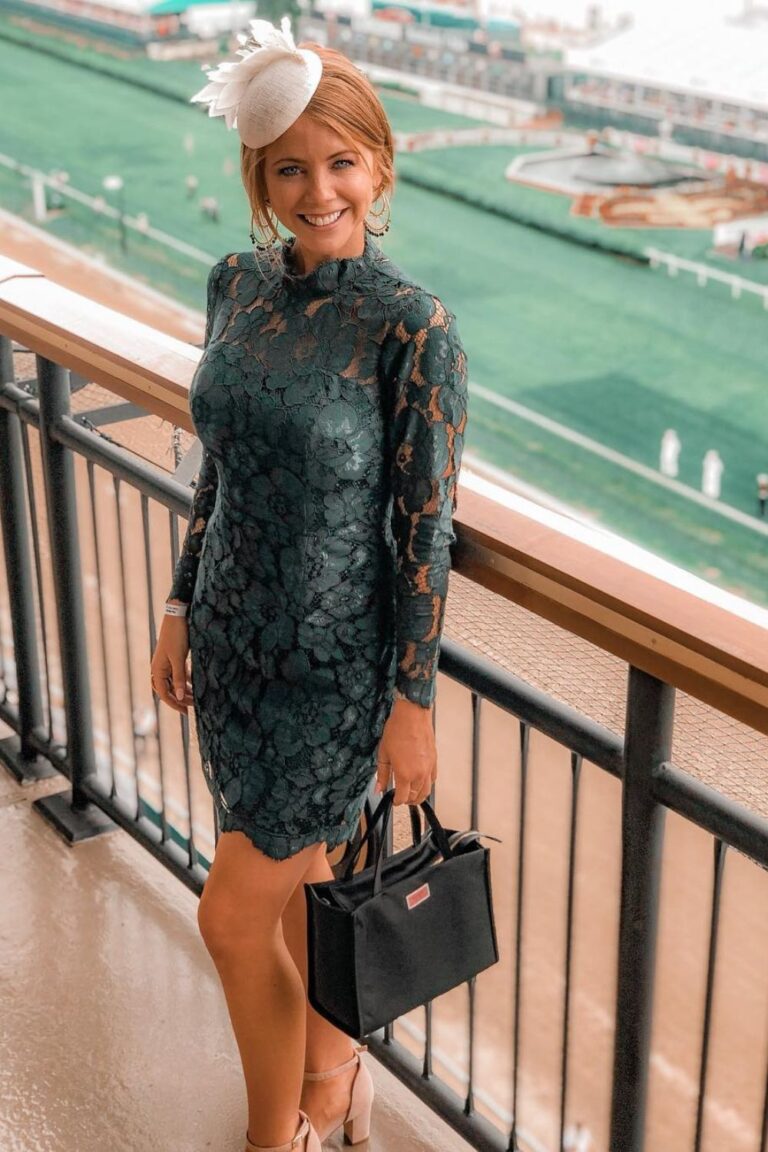 Lynn Gilmartin Bio: Early Life, Career, Relationship & Net Worth ...