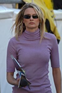 Stacey Dales Bio: Marriage, Career, Early life, Raynaud's Phenomenon ...