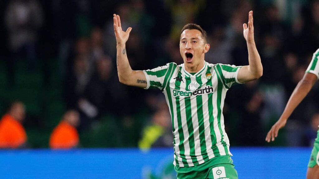 Andres Guardado Bio: Career, Net Worth, Awards & Love Life - Players Bio