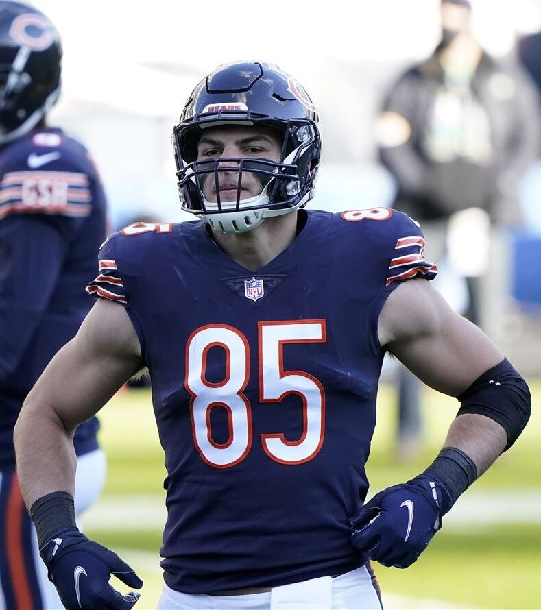 Cole-Kmet-with-the-Chicago-Bears (Source: 247 Sports) - Players Bio