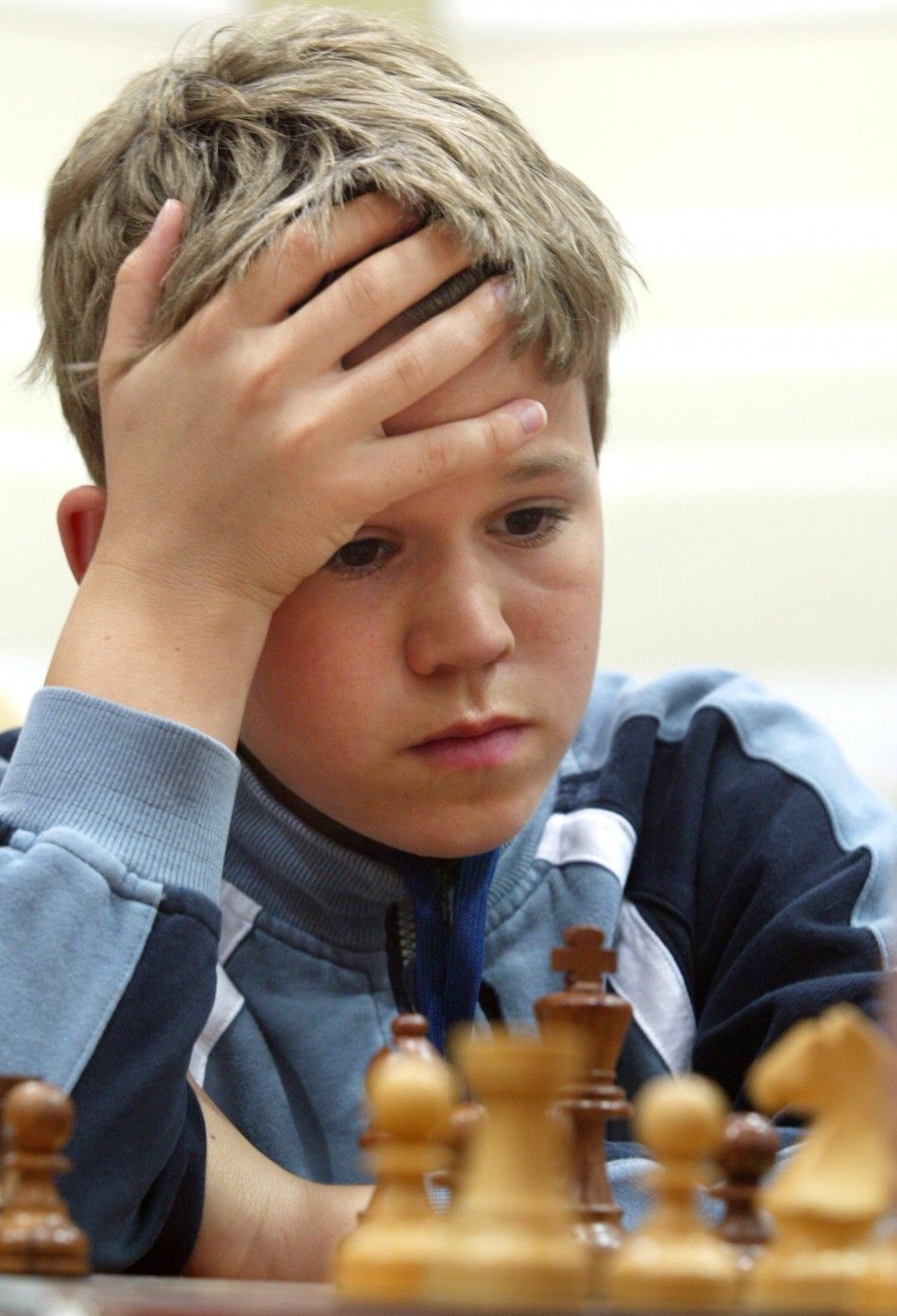 Magnus Carlsen Bio: Career, Personal Life & Net Worth - Players Bio