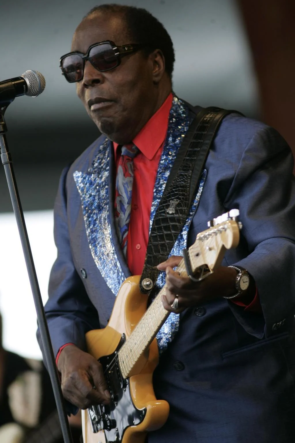 carter-performing-at-gate-city-blues-fest - Players Bio