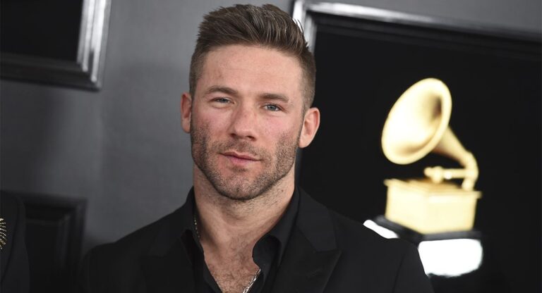 Julian Edelman Bio: Early Life, Net Worth & Wife - Players Bio