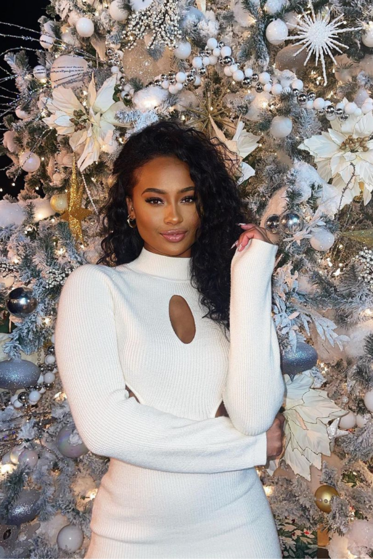 Travis Kelce's Ex-Girlfriend: Kayla Nicole Family & Net Worth - Players Bio