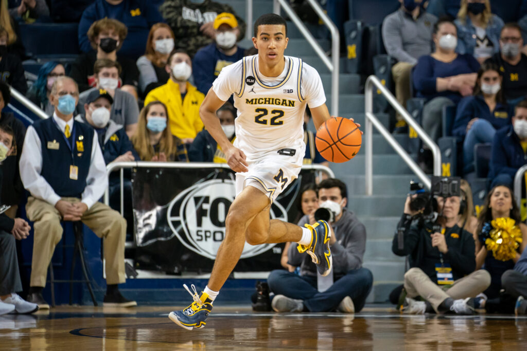 17 Youngest NBA Players - Players Bio