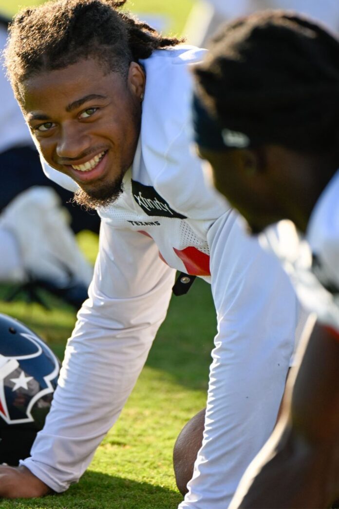 20 Youngest NFL Players - Players Bio