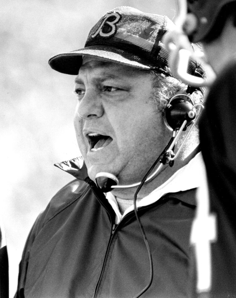 13 Bears Coaches - Players Bio