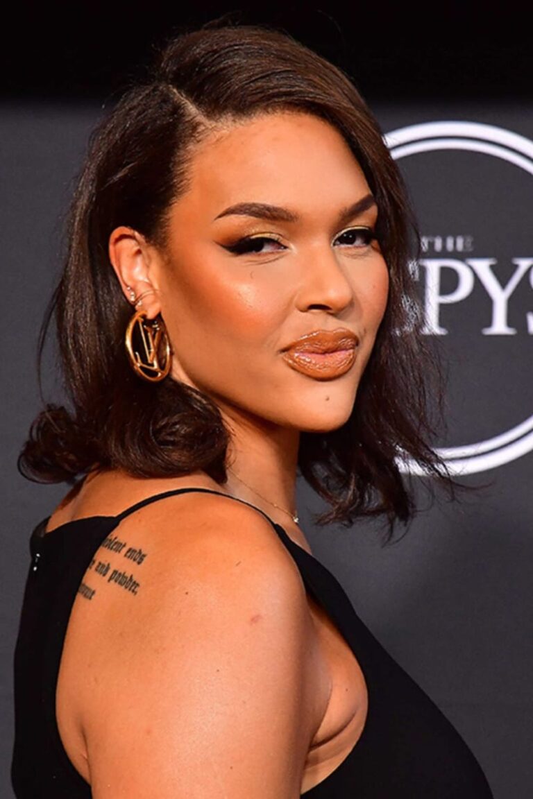 Liz Cambage Net Worth: WNBA, Foreign Leagues, Brands, OnlyFans ...