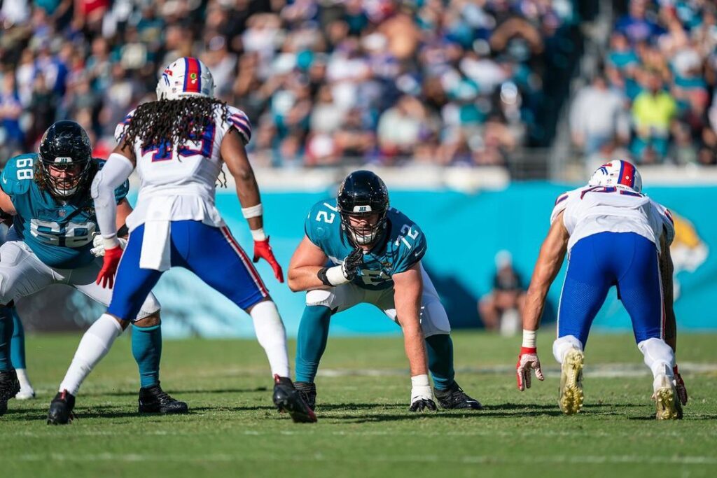 Walker Little Bio: NFL, Jaguars, Contract & Stats - Players Bio