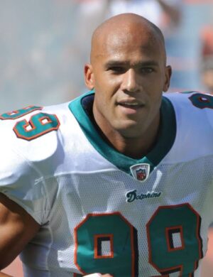 Jason Taylor Brother, Noah Taylor: Family, Net Worth & Relationship ...