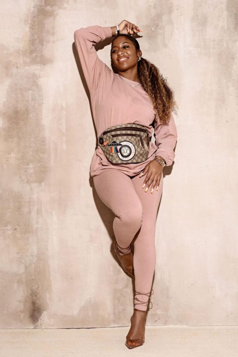 10 Hottest WNBA Players - Players Bio