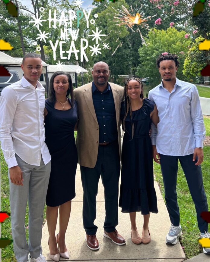 Bryce McGowens Bio: Family, Net Worth & Salary - Players Bio