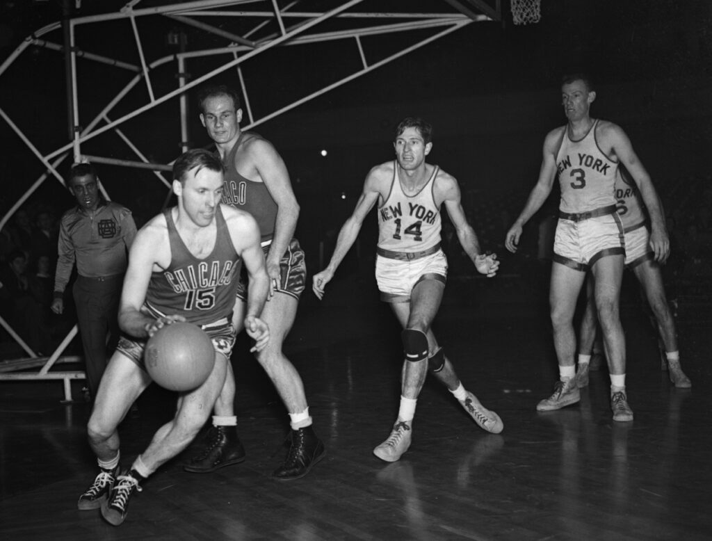 10 NBA Teams That No Longer Exist - Players Bio