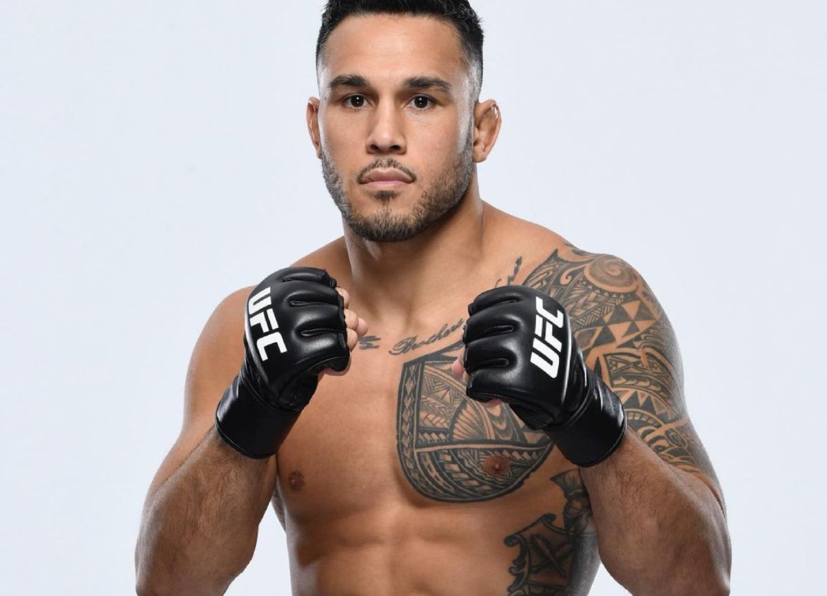 Who Is Brad Tavares Wife? UFC Fighter Daughter And Family - Players Bio