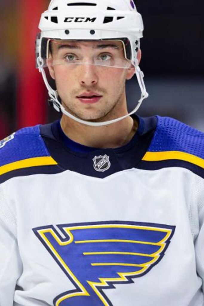 Vince Dunn Wife: Is Seattle Kraken Star Married? Girlfriend And Family ...