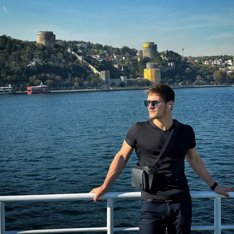 What Is Movsar Evloev Religion? UFC Fighter Family Ethnicity And Origin ...