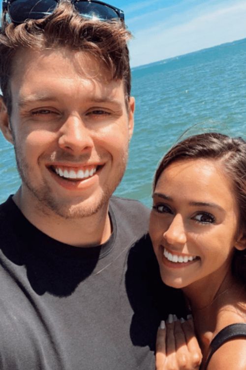 Carter Verhaeghe With His Girlfriend Mekaela Mauzey - Players Bio