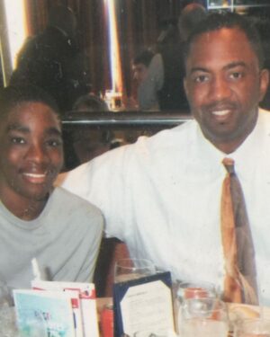 Who Are Myron And Lisa Milton ? Shake Milton Parents - Players Bio