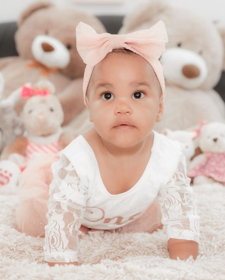 Who Is Jordanna Barrett? Shaquil Barrett Wife And Kids - Players Bio