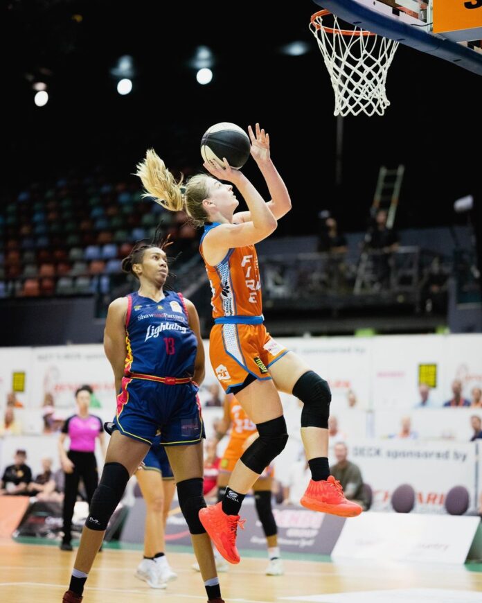 Meet Karlie Samuelson Sister Katie Lou Samuelson: The Siblings In WNBA ...