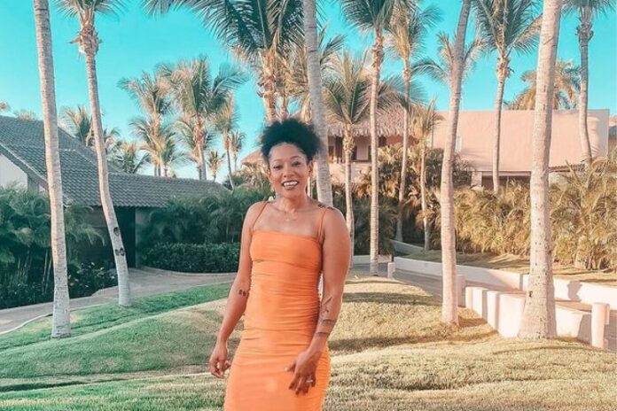 Who Is Tipesa Moorer? Chelsea Gray Wife- Married Life And Family ...