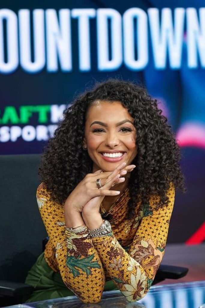 Does Malika Andrews Have A Brother? Meet Sister Kendra Andrews ...