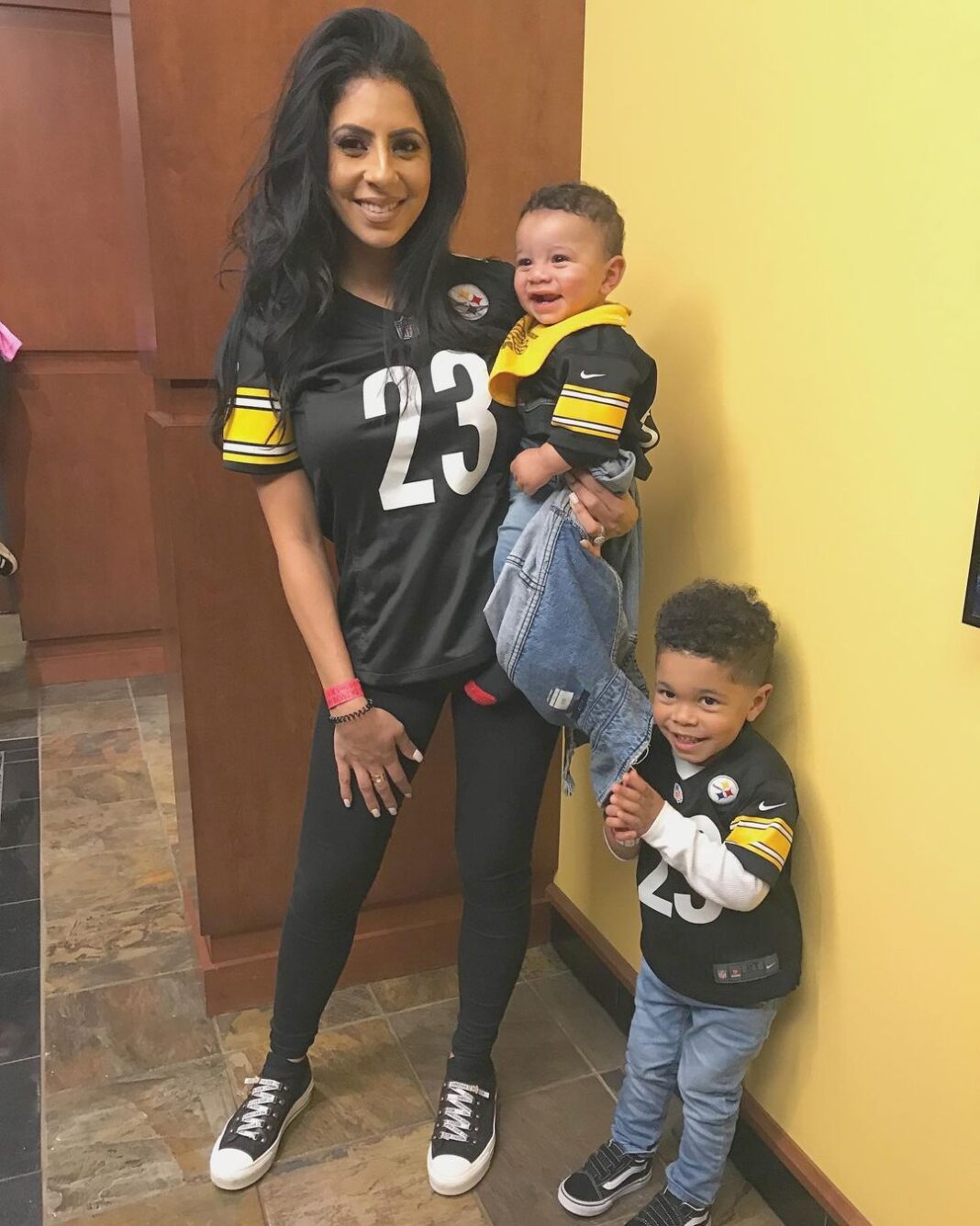 Joe Haden Wife Sarah Mahmoodshahi Is His Biggest Fan - Players Bio