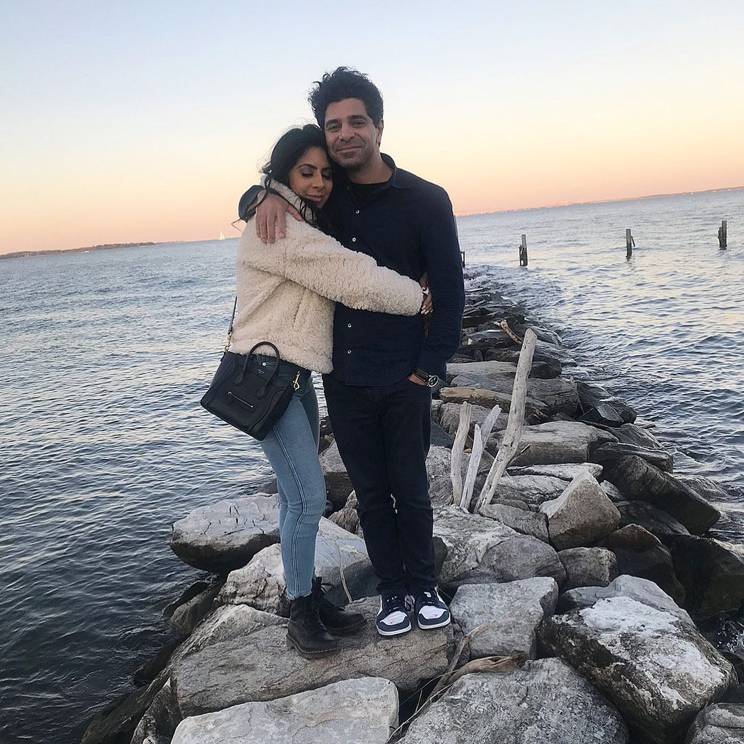 Joe Haden Wife Sarah Mahmoodshahi Is His Biggest Fan - Players Bio