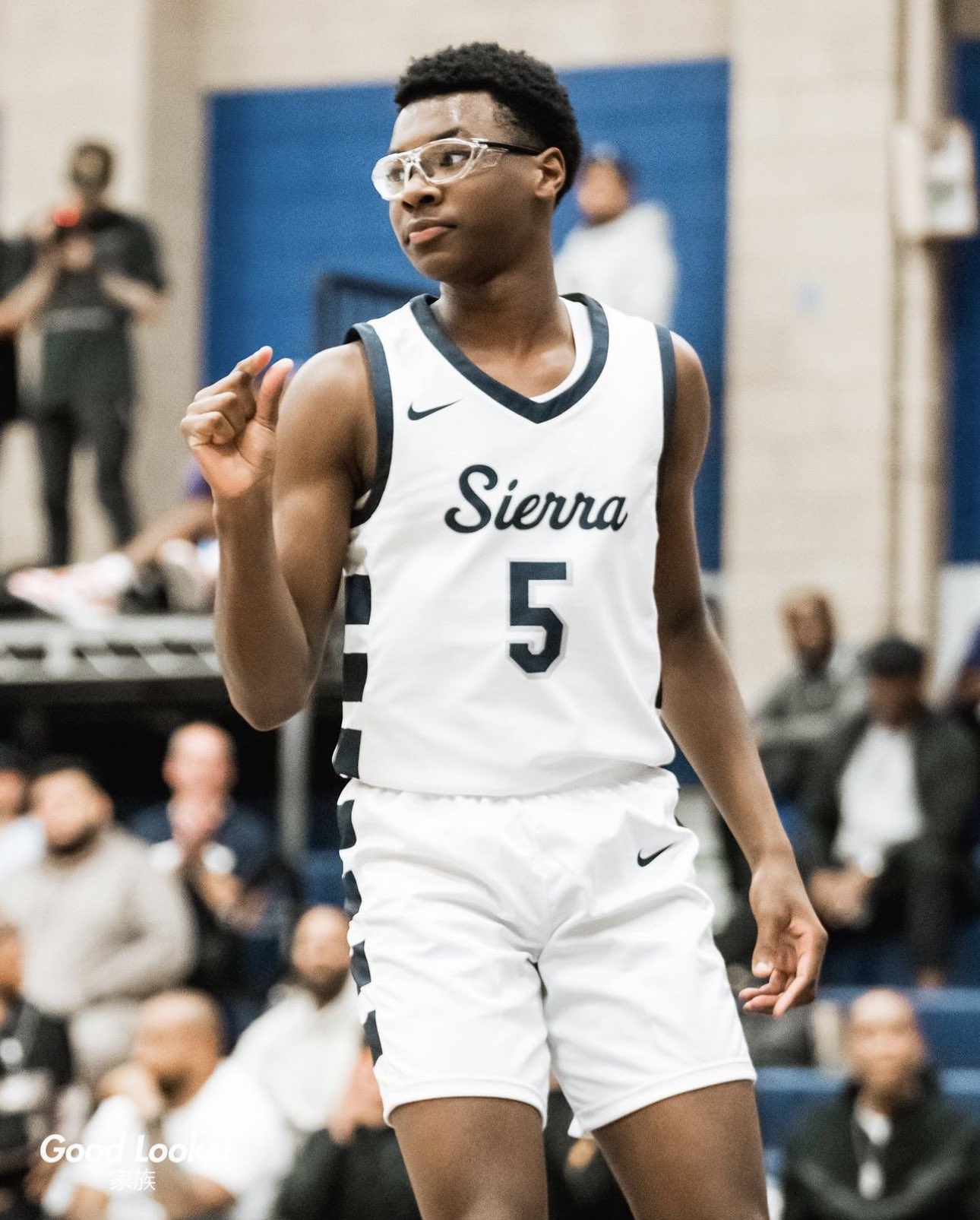 Bryce-James-Sierra - Players Bio