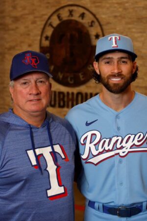 Charlie Culberson Father Charles: Meet Mother Kim Culberson And Family ...