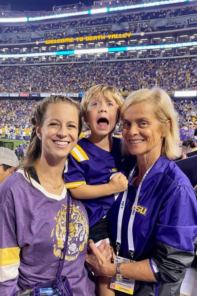 Kim Mulkey Husband: Is She Dating After Divorce From Randy Robertson ...