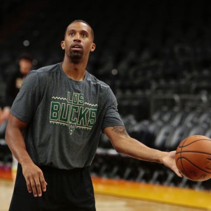 Coach Charles Lee Wife Lindsey Lee And Kids - Players Bio