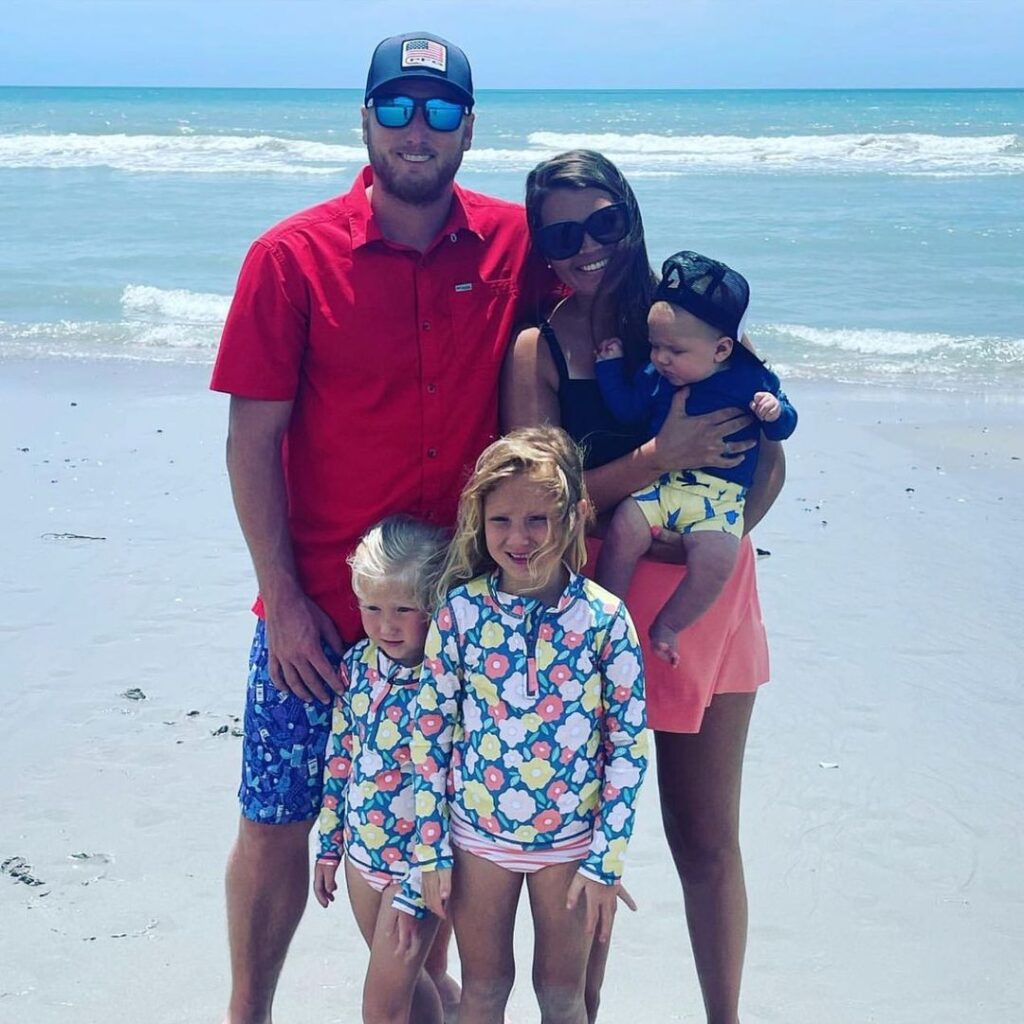 Austin Hill Wife Ashlyn Hill Is Proud Mom Of Three Kids - Players Bio