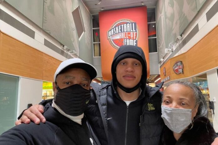 Jordan Walsh Brother Joshua: Parents And Family Tree - Players Bio