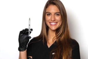 Tyler Glasnow Girlfriend Meghan Murphy Is An Aesthetic Injector ...
