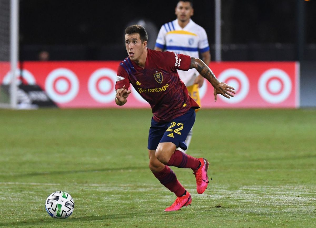 Aaron Herrera Parents Diego And Donni Herrera - Players Bio