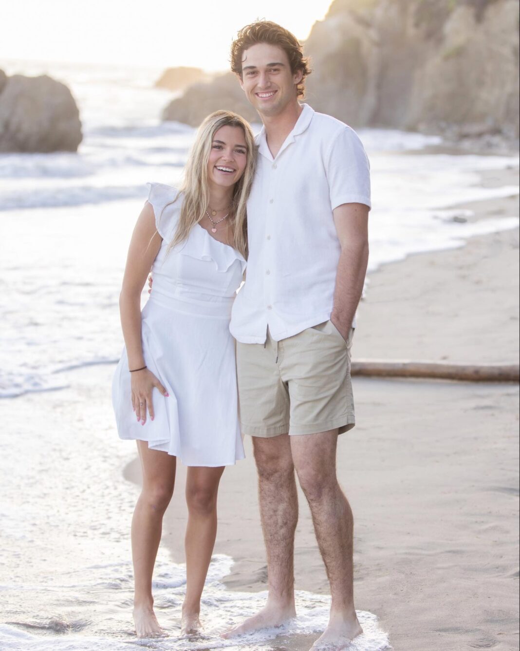 Does Jacob Wilson Have A Brother? Sister, Parents And Girlfriend ...