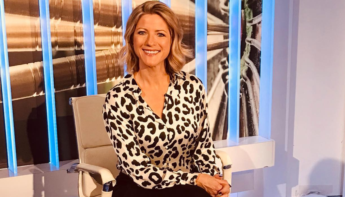 Jacqui Oatley Husband Jamie: Married Life And Kids - Players Bio