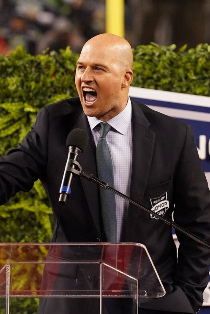 Matt Hasselbeck Wife Sarah Egnaczyk And Three Kids - Players Bio