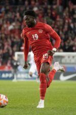Alphonso Davies Parents And Siblings: Family Life Of Soccer Star ...