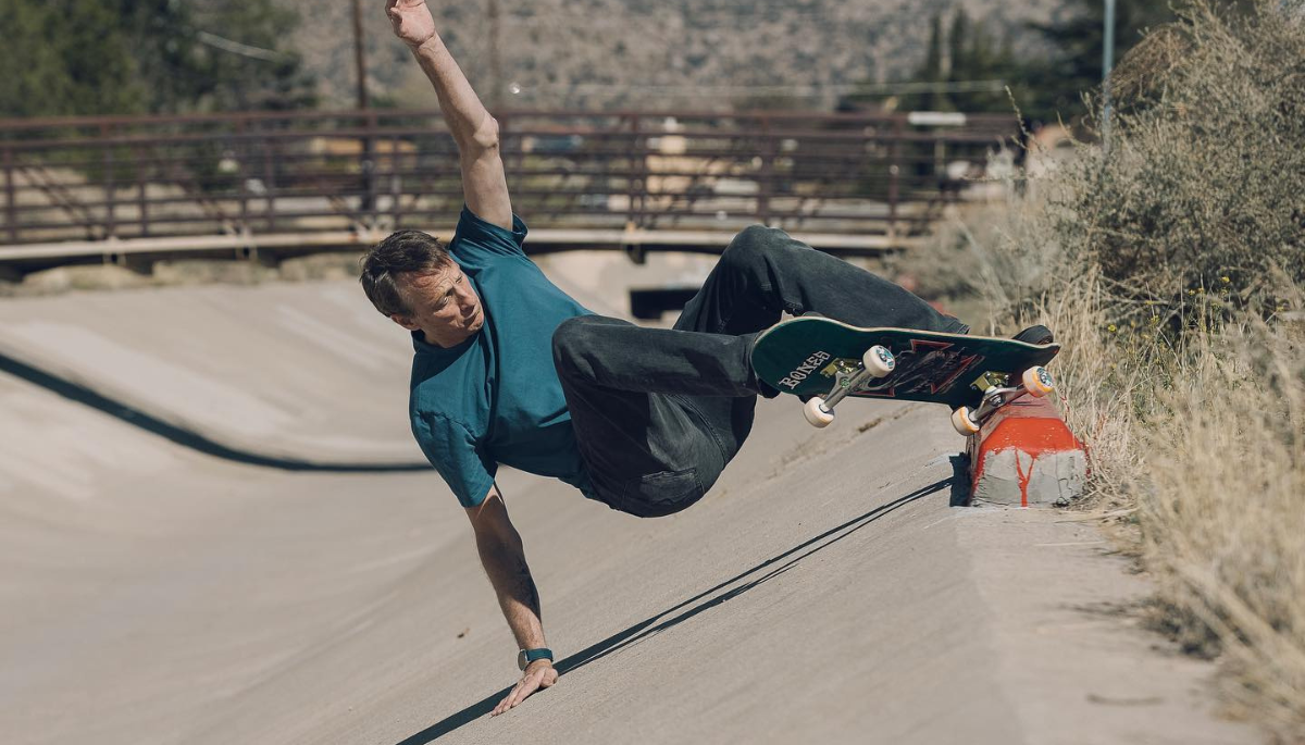 Tony Hawk Sister Patricia And Lenore Hawk- Brother Steve - Players Bio