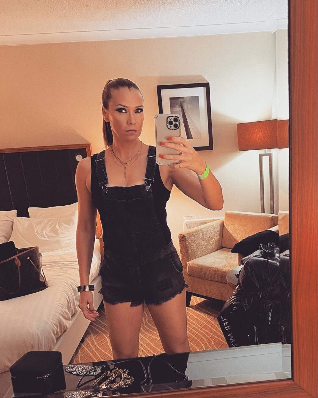 Kevin Pietersen Wife Jessica Taylor Is A Popular Musician - Players Bio