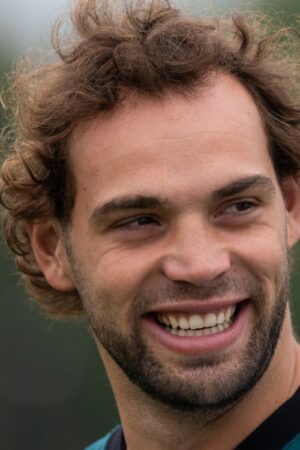 Dallas Goedert Parents Gary And Mary Carlson- Ethnicity - Players Bio