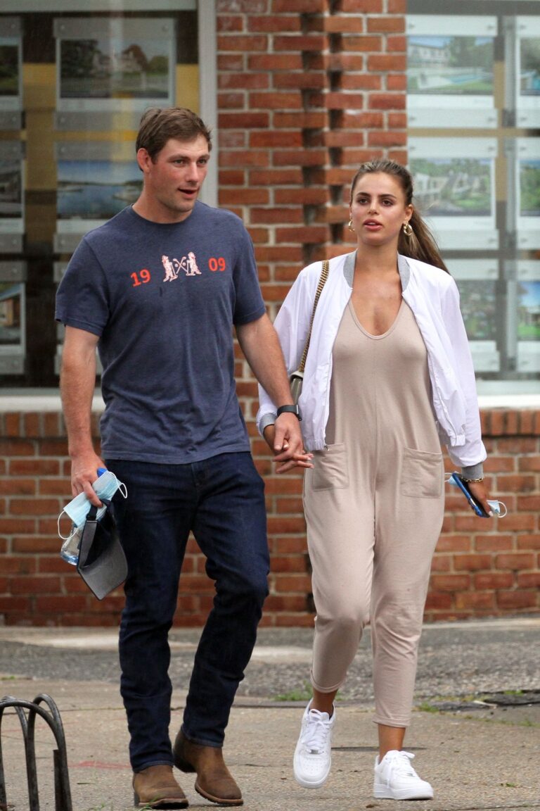 Brooks Nader Husband Billy Haire: Married Life Of Sports Illustrated ...