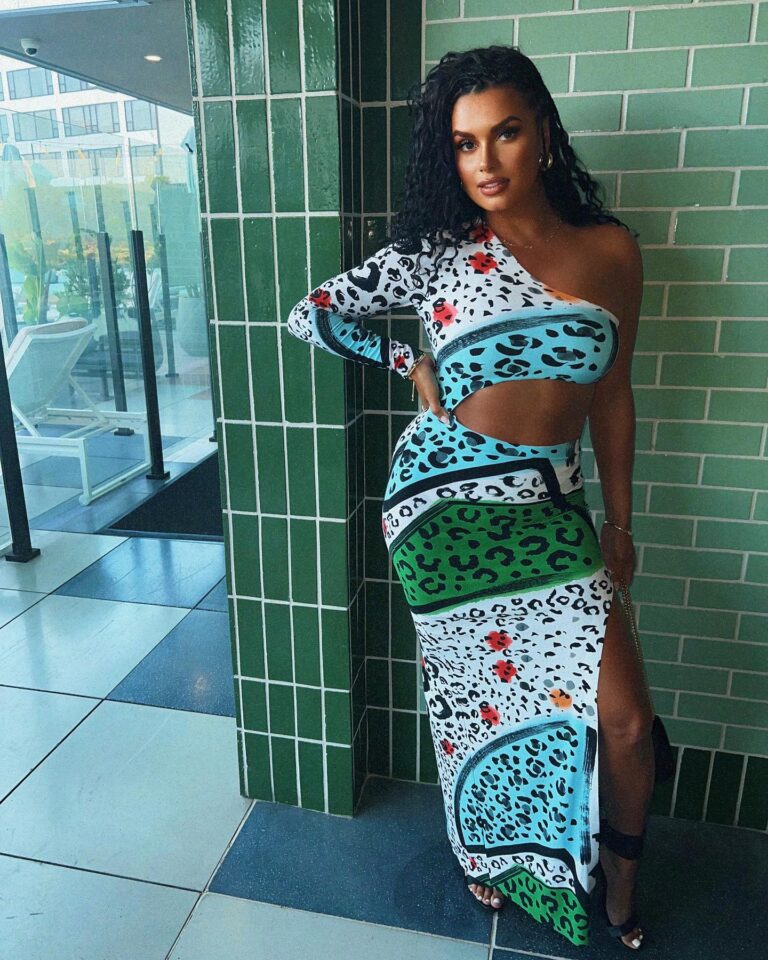 Jason Taylor Sister Joy Taylor: Family Life Of Retired NFL Star ...
