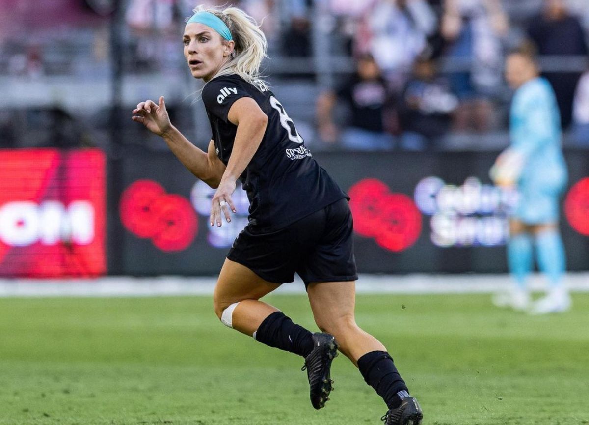 Julie Ertz Sister Melanie Johnston: Does She Also Have A Brother? - Players Bio