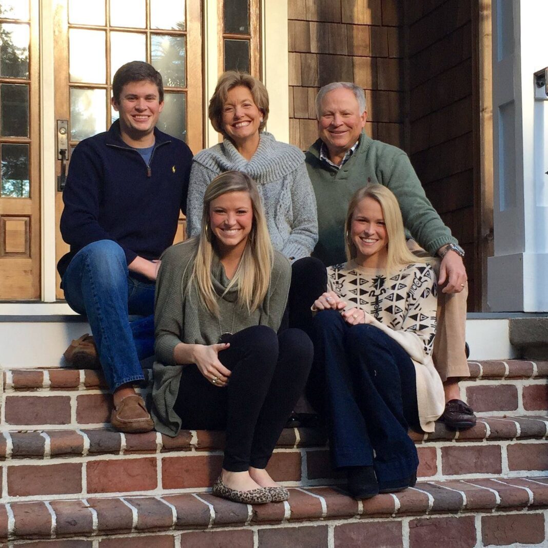 JT Poston Wife: Who Is Kelly Cox? Married Life And Kids - Players Bio