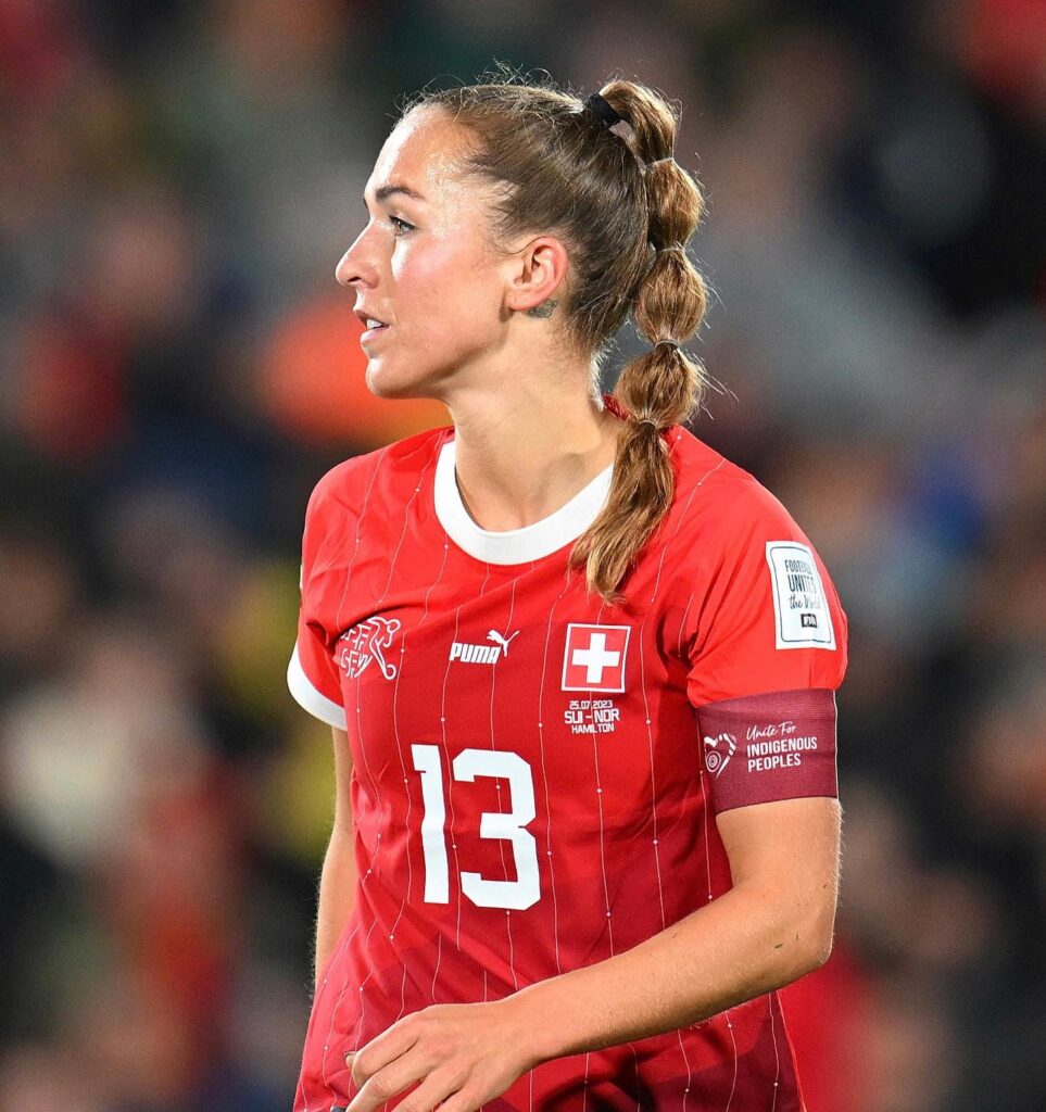 Caitlin Foord Partner: Is She Still Dating Lia Walti? - Players Bio