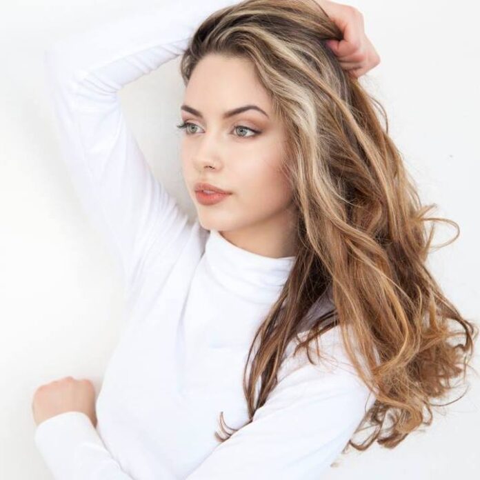 Chris Archer Wife: Is He Married To Girlfriend Marina Meyjes? - Players Bio