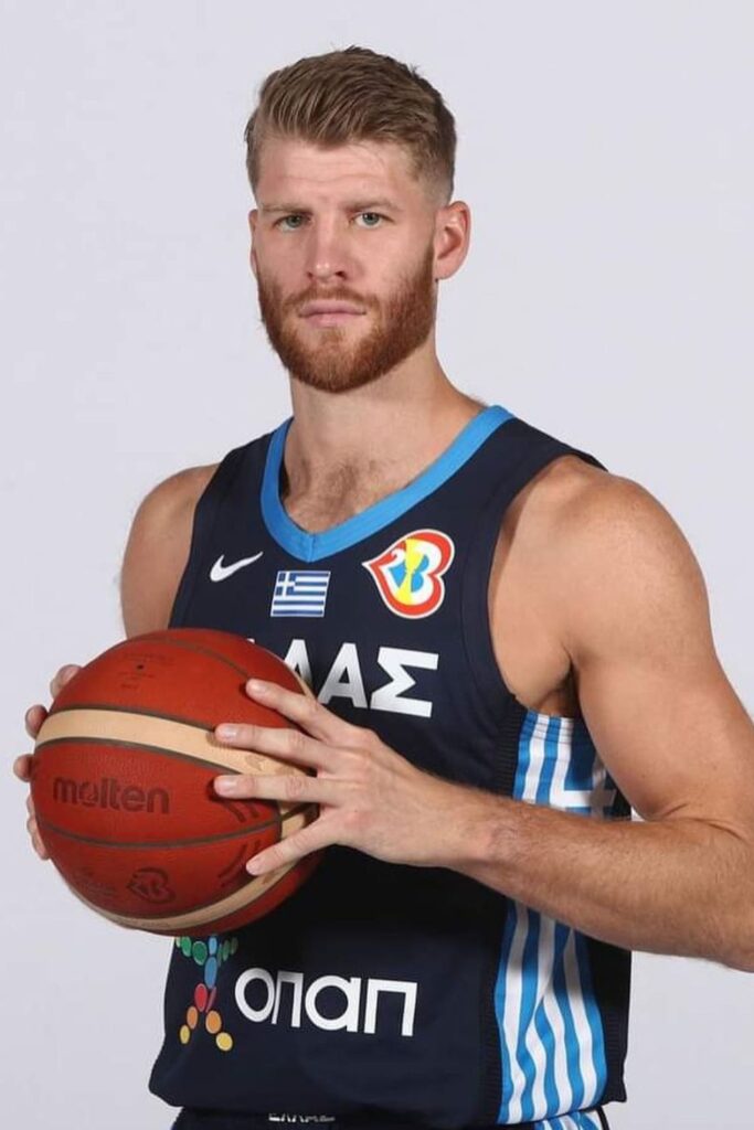 Thomas Walkup Parents: Raymond And Lisa Walkup - Players Bio